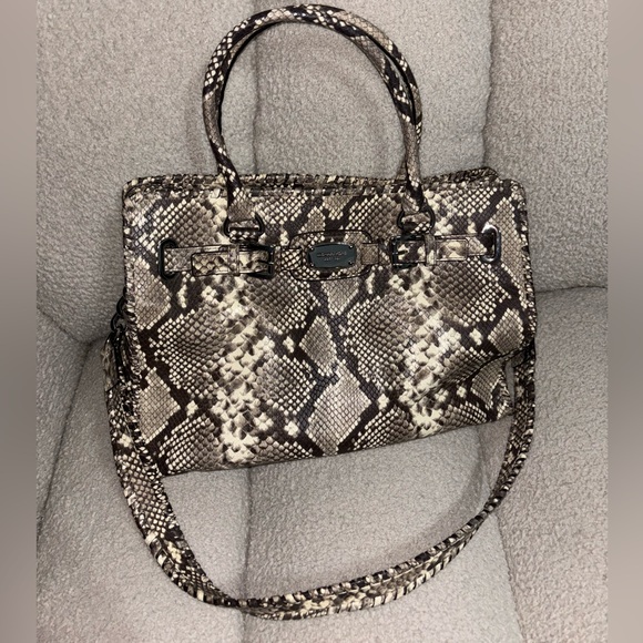 Michael Kors | Bags | Authentic Michael Kors Snake Print Purse | Poshmark